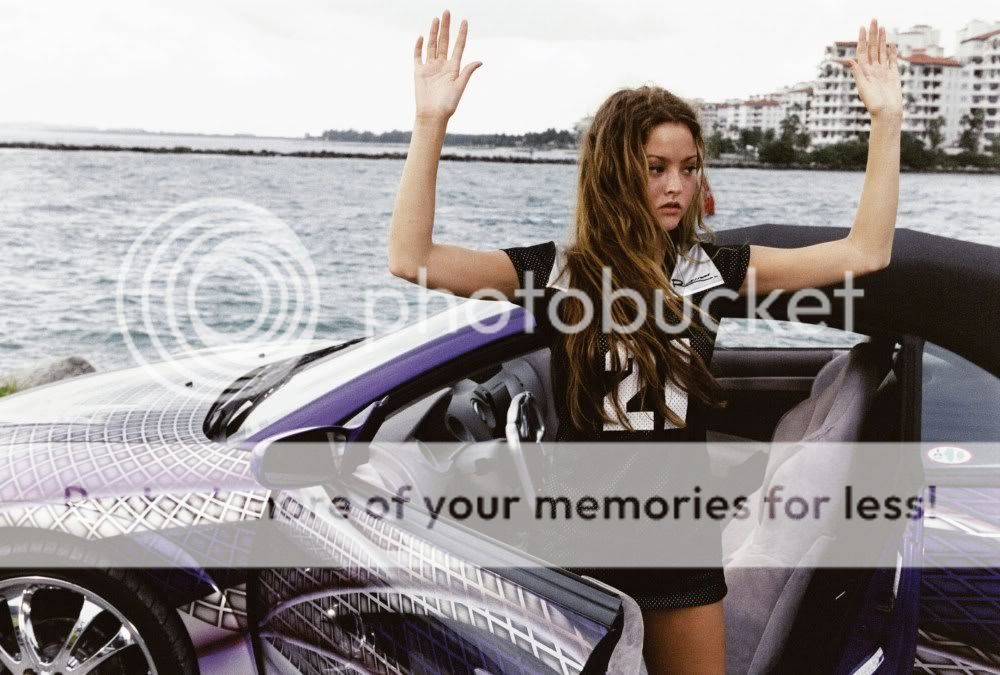 Devon Aoki - Car